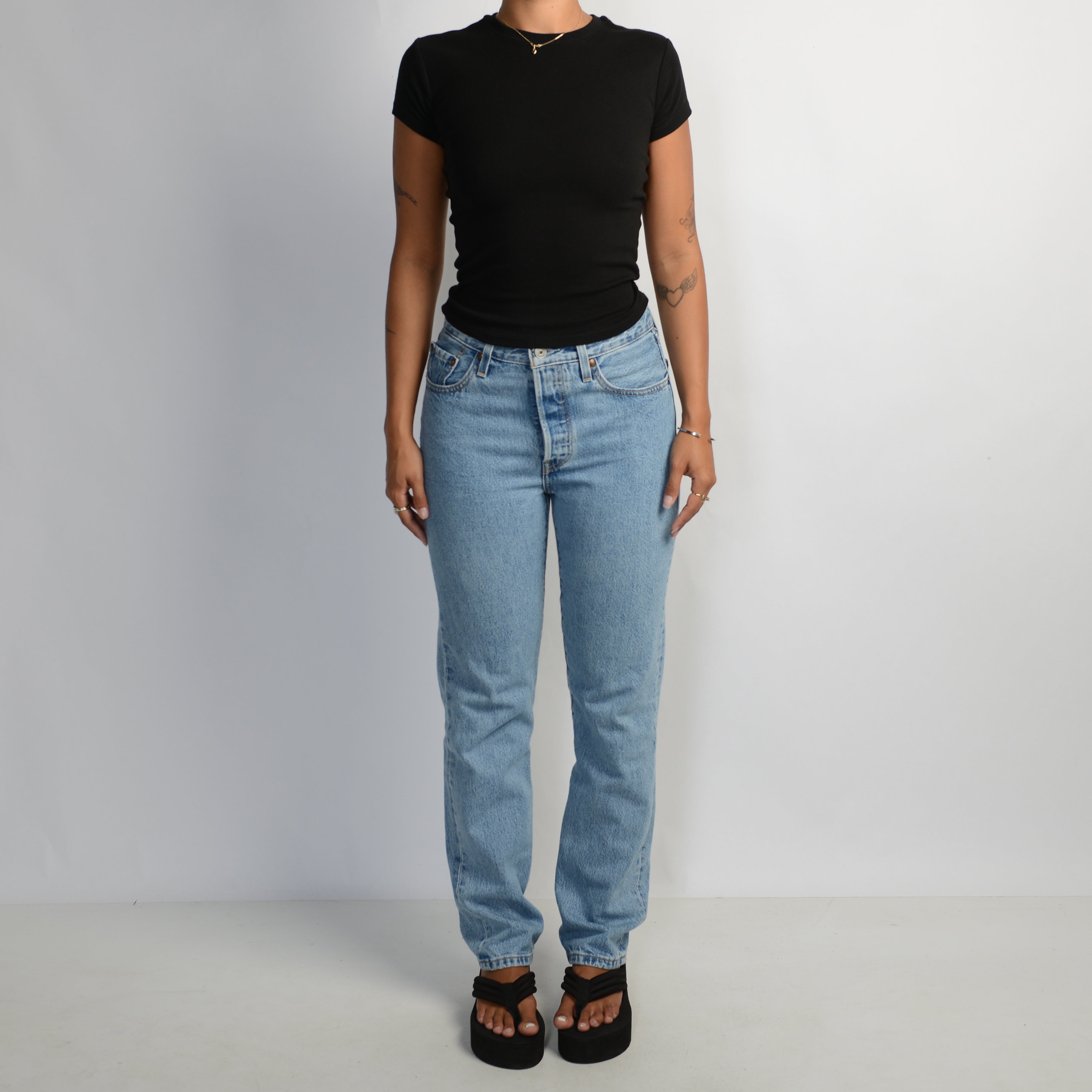 LEVIS 501 JEANS – BEAN BY JESS